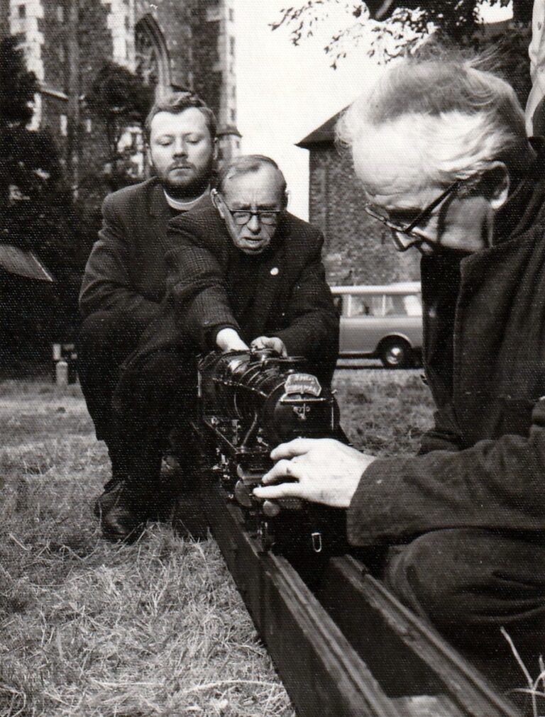 Reverend Ronald Cooling (1903-1977). Vicar of St Mary the Virgin ...